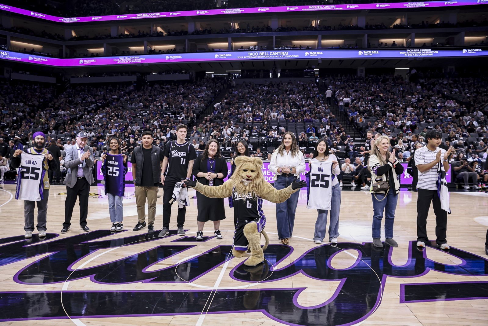 Shoot for the Stars: Two Live Más Scholarship Unveils that Deserve a ...